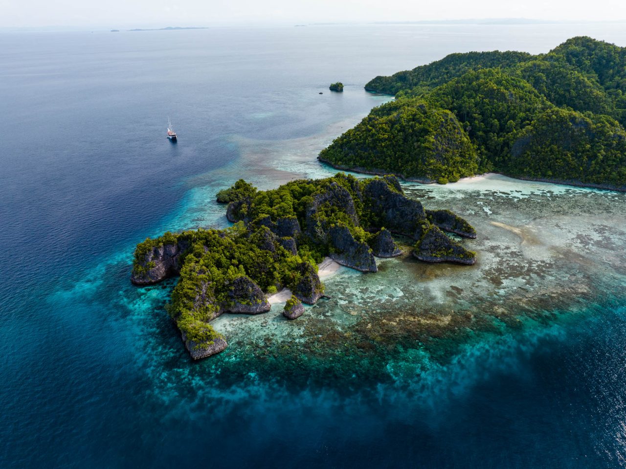 RAJA AMPAT - Region X - Unspoilt Experiences